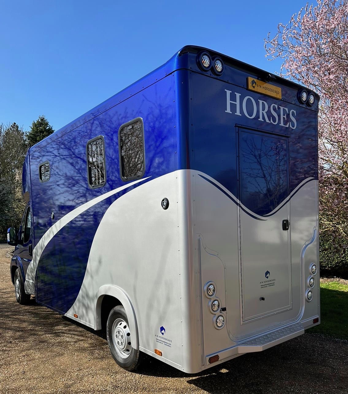 4.5T Full Partition Build - A M Horseboxes